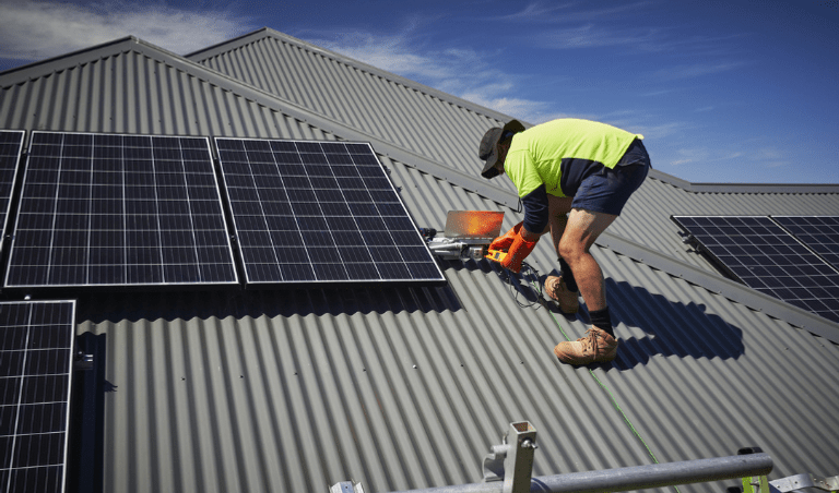 Getting the most out of your solar system | solar.vic.gov.au